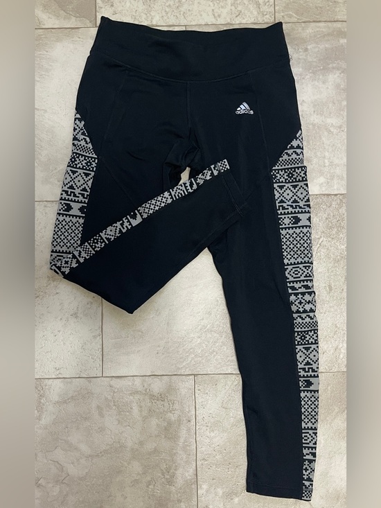 adidas | Pants & Jumpsuits | Adidas Black Leggings With Gray Patterned ...